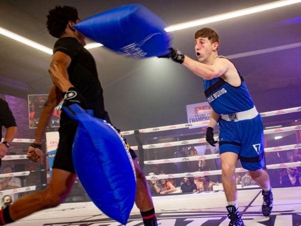 “It’s Hardcore Swinging”: Pillow Fighting Is Now A Combat Sport With A ...