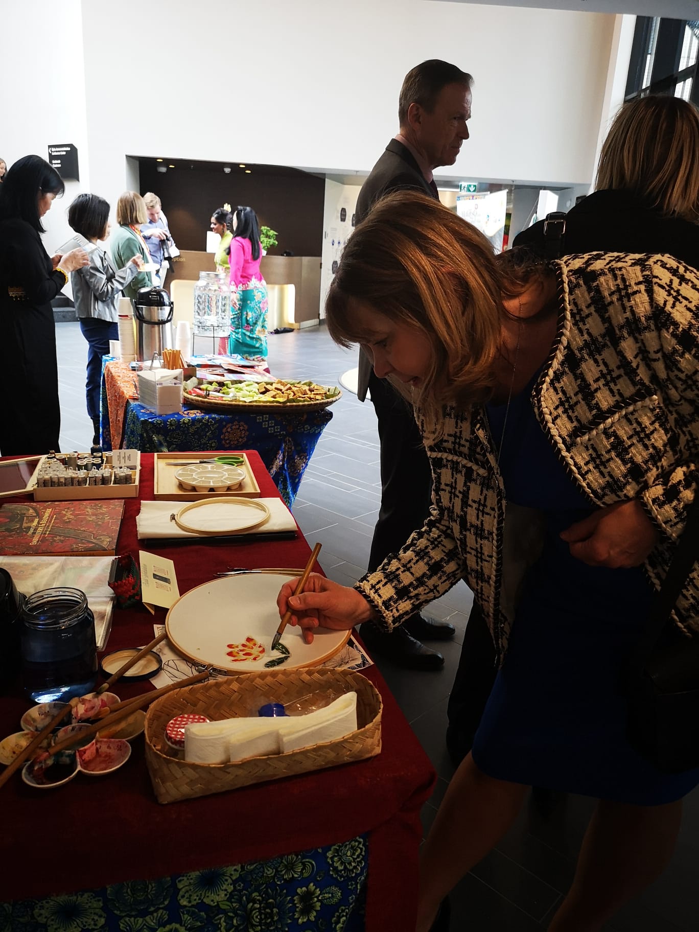 Batik-Manik: A Bit of Malaysian Soul in the Heart of Estonia